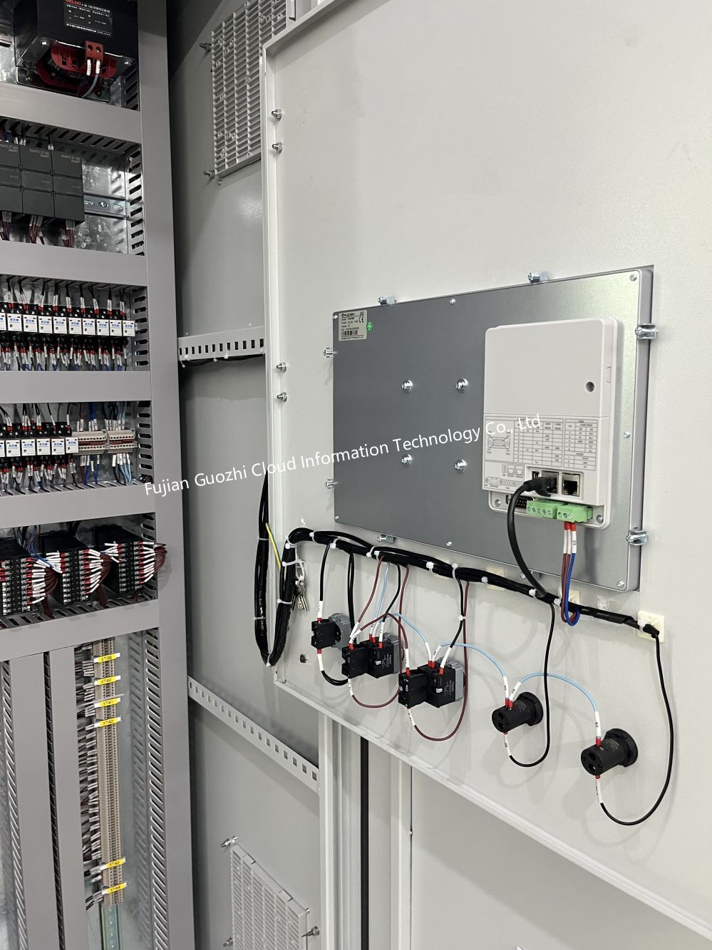 YY-G1 Distribution equipment automation PLC control equipment ...